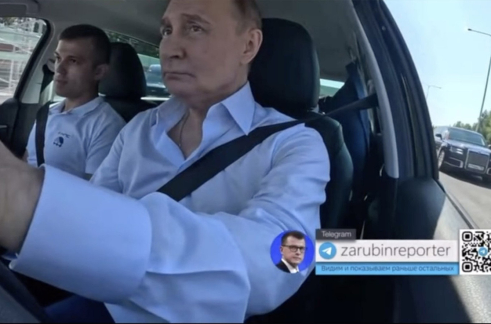Putin zamalo izazvao sudar, vozio novu ladu VIDEO - B92