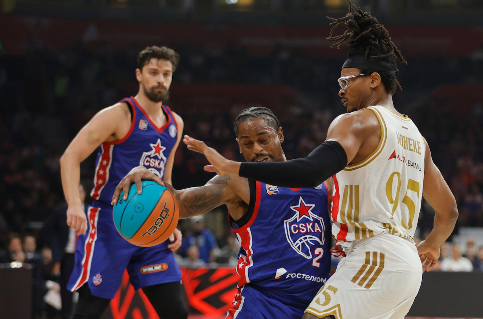 Moneke surov: "Imali smo lažno samopouzdanje, radili smo gluposti" VIDEO - Vesti - Košarka - B92 ...