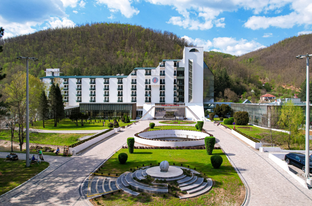 Banje na jugu Srbije oduševljavaju turiste: Lekovita voda i blato za ...