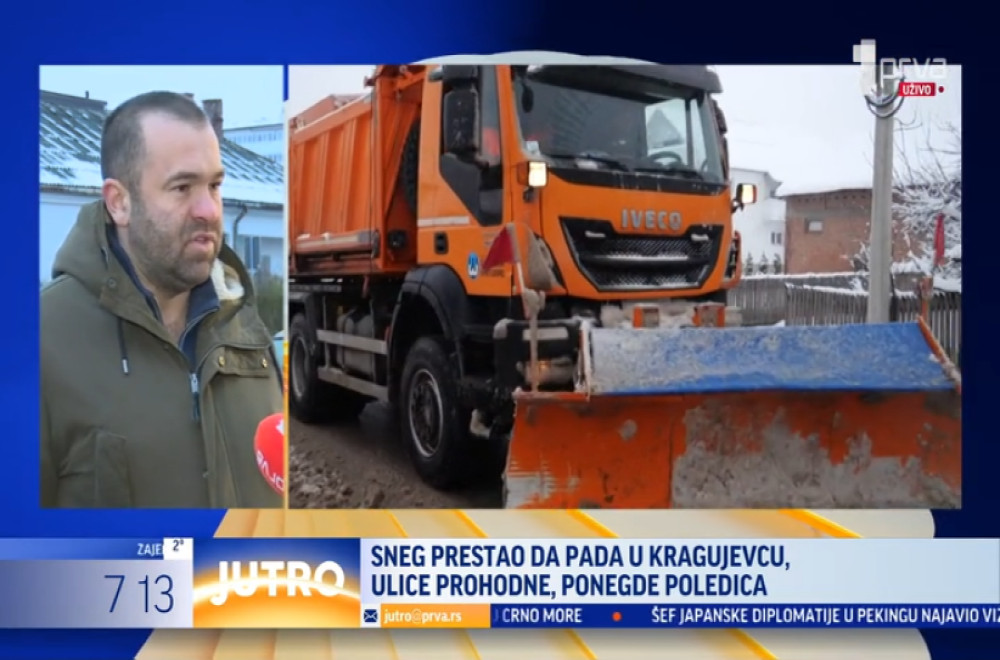 Sneg neprekidno padao 48 sati: Da li ima problema u Kragujevcu? - B92
