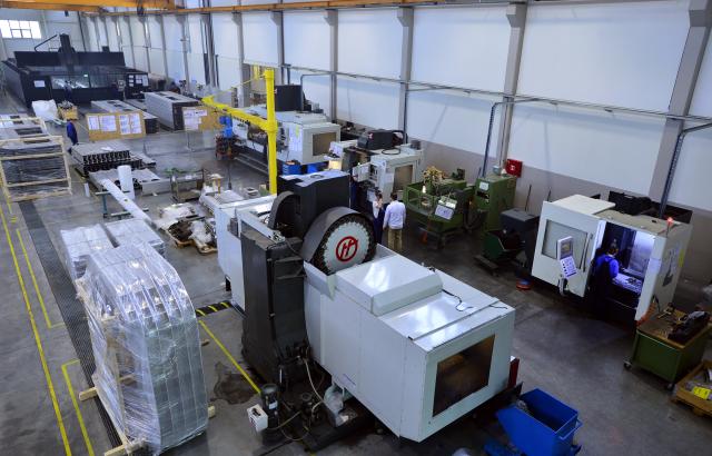 "Milanović inženjering primer uspesnog preduzeća" - B92