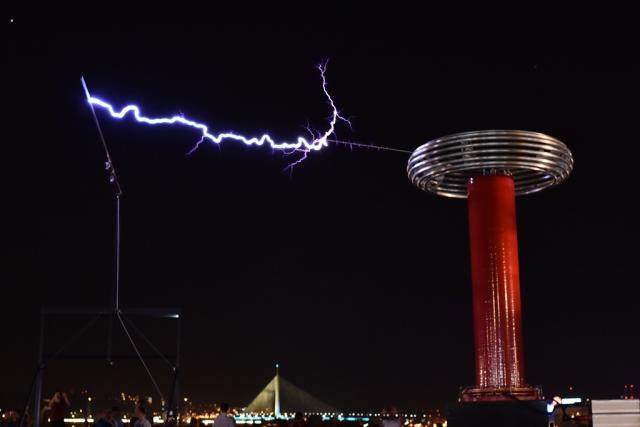 Teslin transformator na Kalemegdanu (FOTO) - Vesti - Život - B92.net