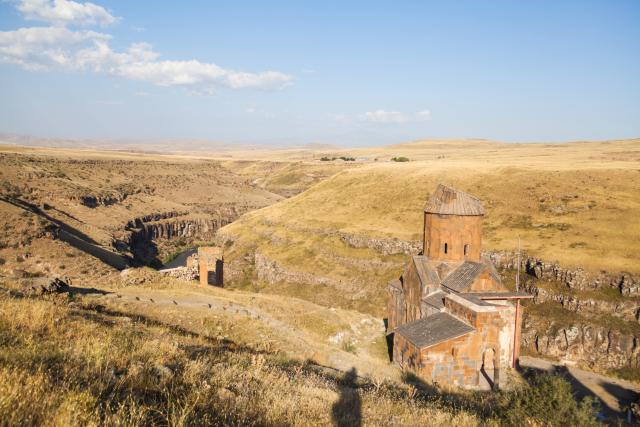 Nekad grad sa "1001" crkvom, danas ruševina - B92