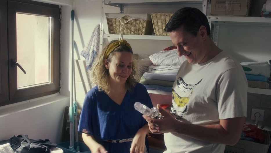 Slatke muke - 23. epizoda - Ana ima vibrator. Zašto? - Prva Televizija