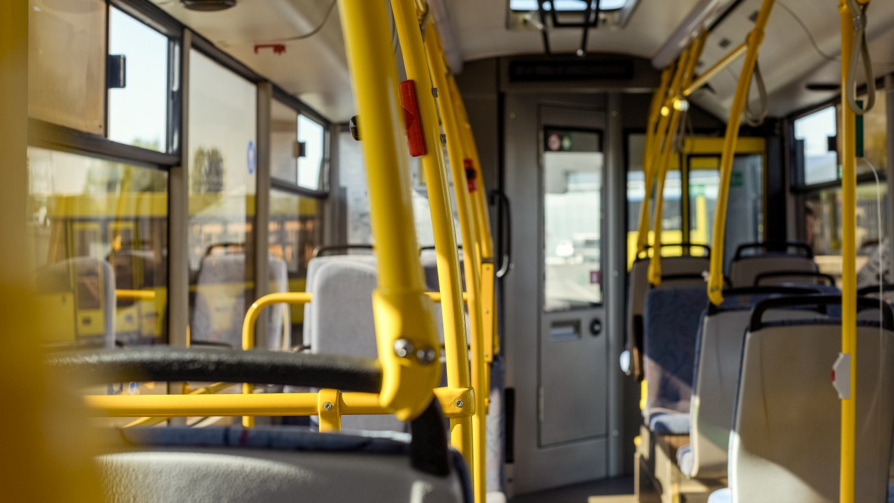 Promenjene trase linija 18 i 83 - Beograd - Servisne informacije - B92 ...