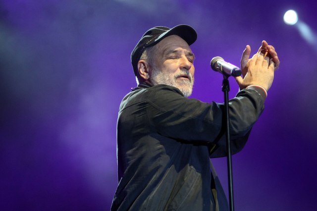 "Oprosti velika reko, al' ja sam morao preko": Najlepši stihovi Đorđa ...