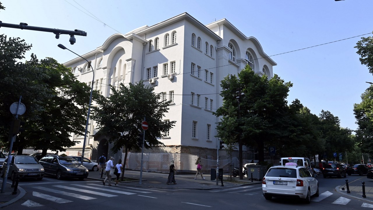 Zgrada Starog DIF-a dobija novo ruho FOTO - Beograd - Ekonomija - B92 Lokal