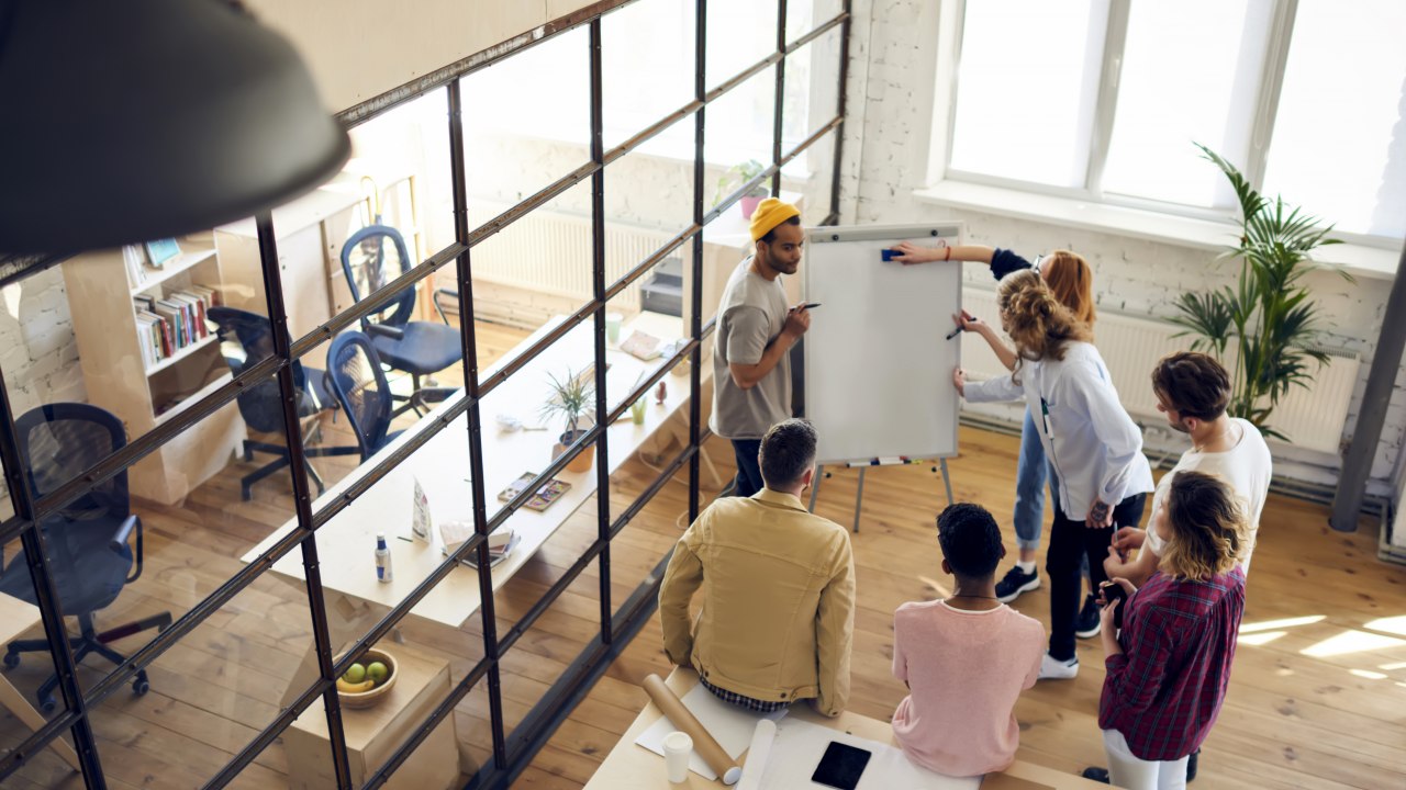 Mladi preduzetnici s jugoistoka Srbije predstavili svoje ideje u Nišu ...