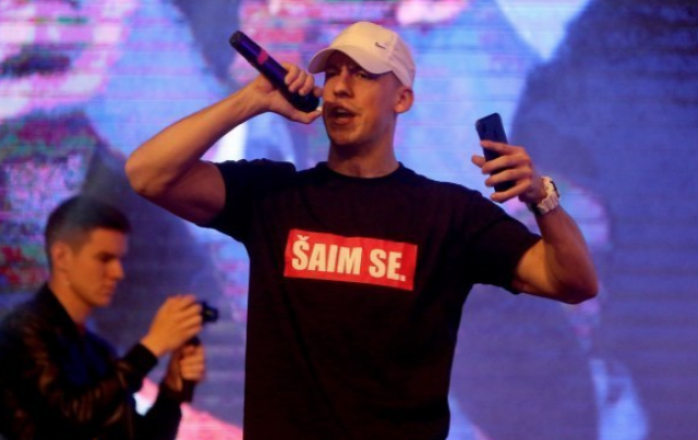 Ugašen Jutjub kanal Bake Praseta - B92