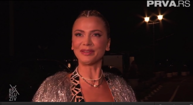 Milica Pavlović pred kamerama "Exkluziva" o ljubavi: Imam nešto lepo trenutno u vazduhu ...