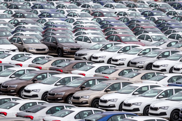 Volkswagen pokušava da proda fabriku u Rusiji - B92