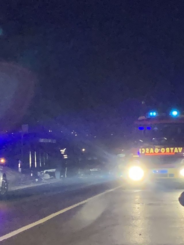 Teška saobraćajka kod Umke; dva vozila potpuno slupana FOTO/VIDEO - B92