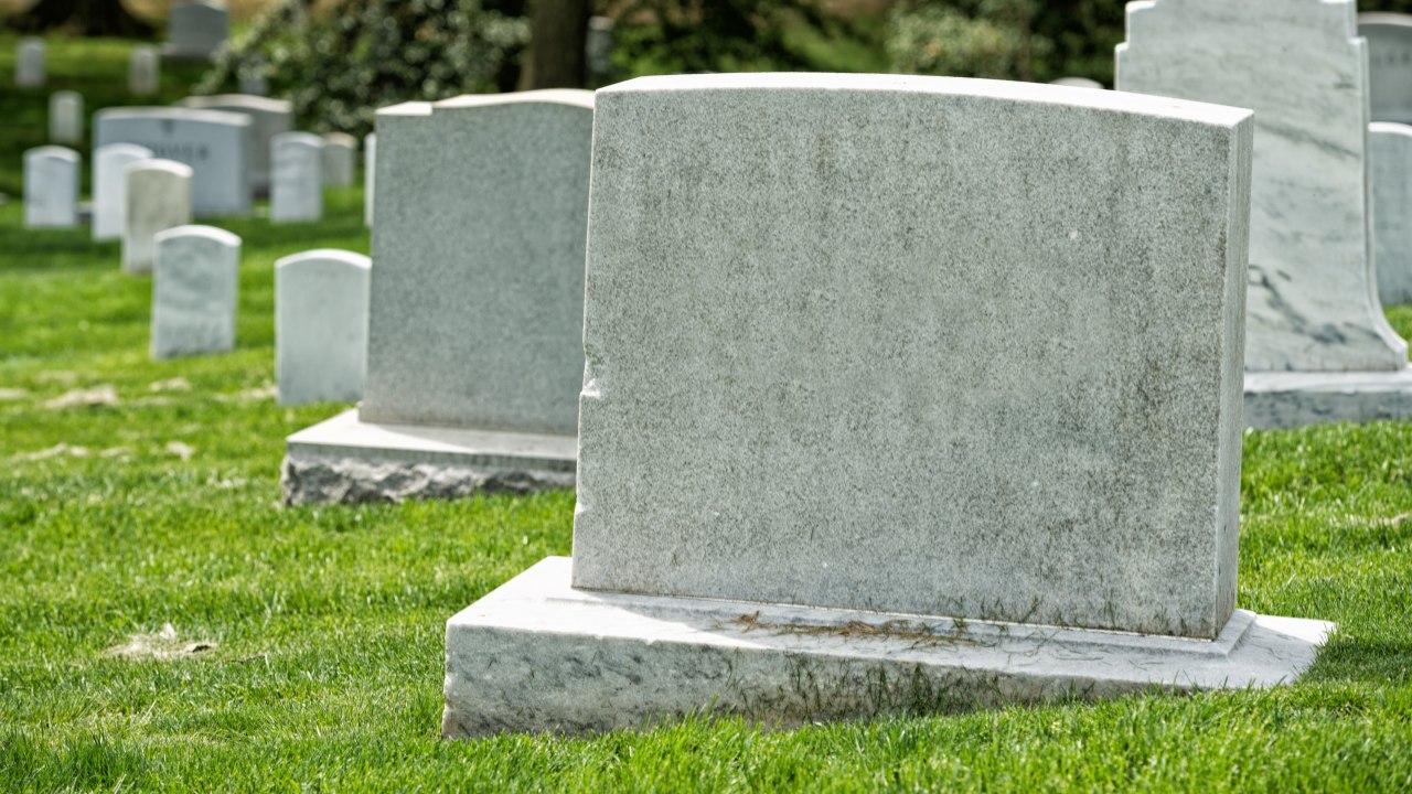 "Groblje koje Nišlije zovu Staro vojničko groblje ili Englesko ili ...