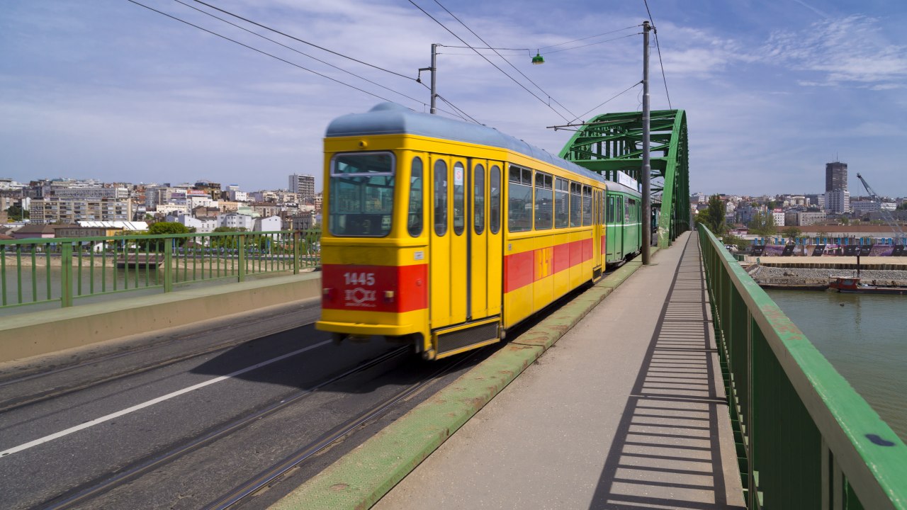 Tramvaji ne idu preko Starog savskog mosta - Beograd - Servisne informacije - B92 Lokal