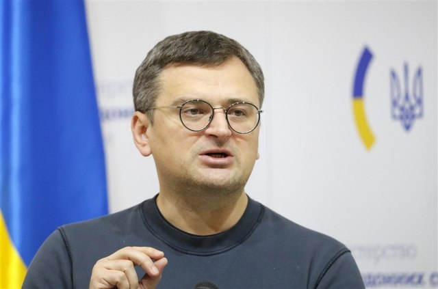 Kuleba menja istoriju? "Rusku imperiju stvorili Ukrajinci, to im daje ...