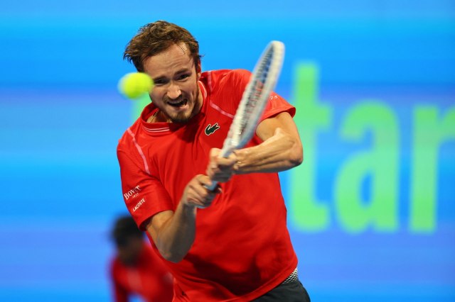 Dobar start Medvedeva u Dohi VIDEO - B92 sport