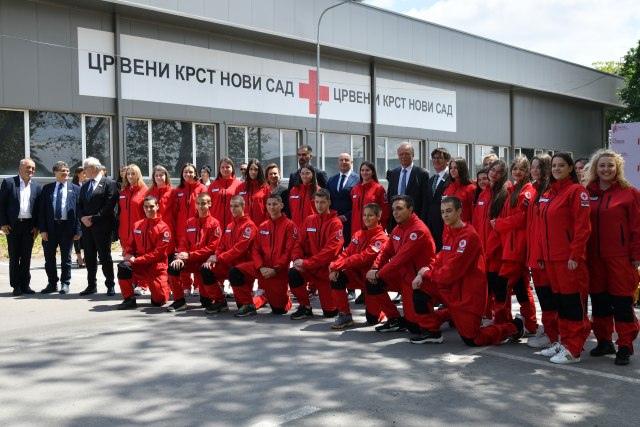 Svečano otvorena nova hala – donacija vredna milion evra FOTO - B92