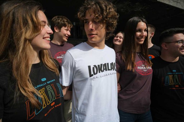 Lokalac na internetu ‒ sada i kao humanitarni projekat - B92