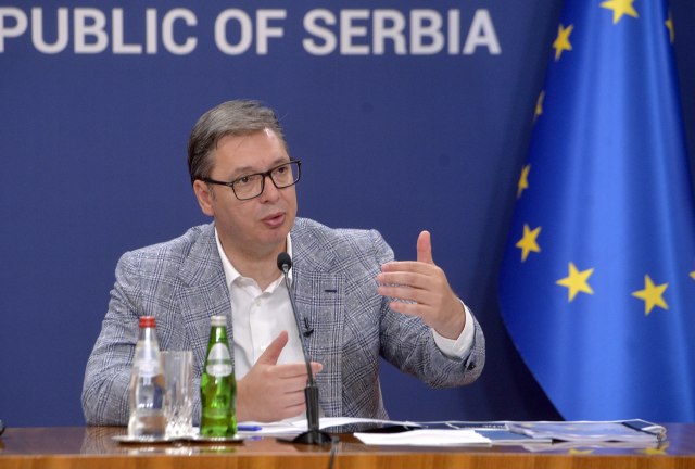 Vučić: To me posebno brine. Ako nastavi da raste – ode mast u propast ...