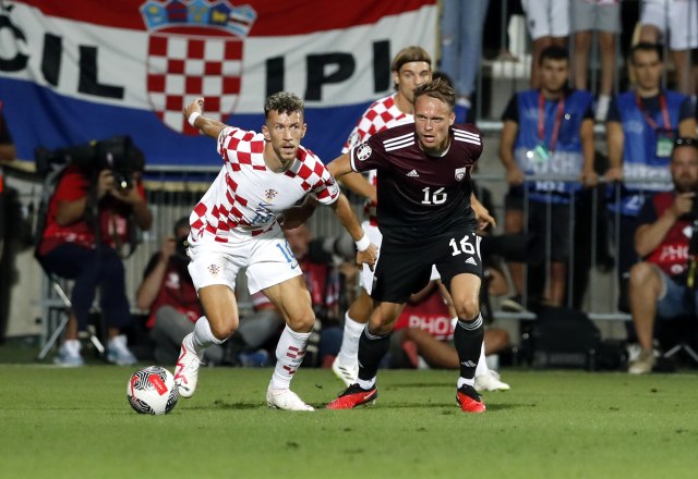 UEFA pokrenula postupak protiv HNS-a zbog ustaških zastava - B92