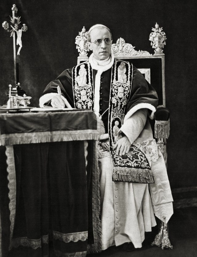 Novi dokumenti: Ispituje se delovanje pape rimskog Pija XII u vreme II ...