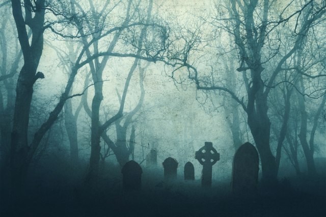 Iskopano telo "deteta vampira": Kosti bile vezane lancima kako ne bi ...
