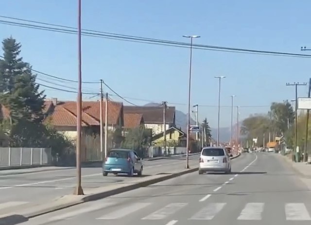 Policija pronašla vozača koji je vozio u suprotnom smeru: Neverovatno ko je bio za volanom - B92