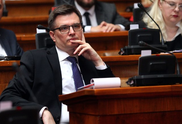 Jovanov: "Da je Lutovac krenuo na sahranu Titu..." FOTO - B92